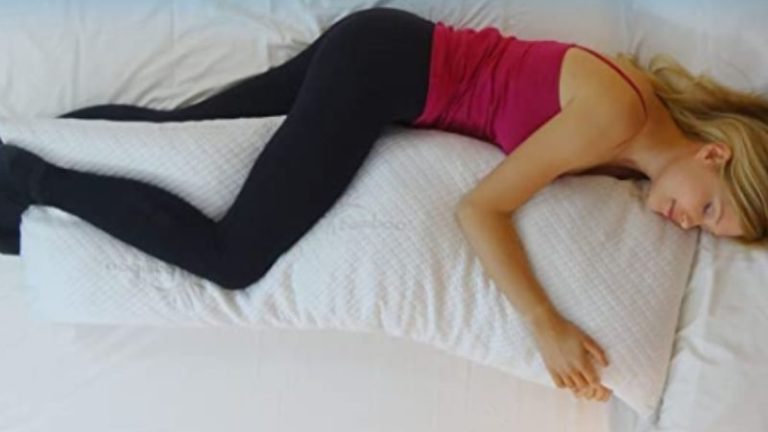 How To Sleep With A Body Pillow